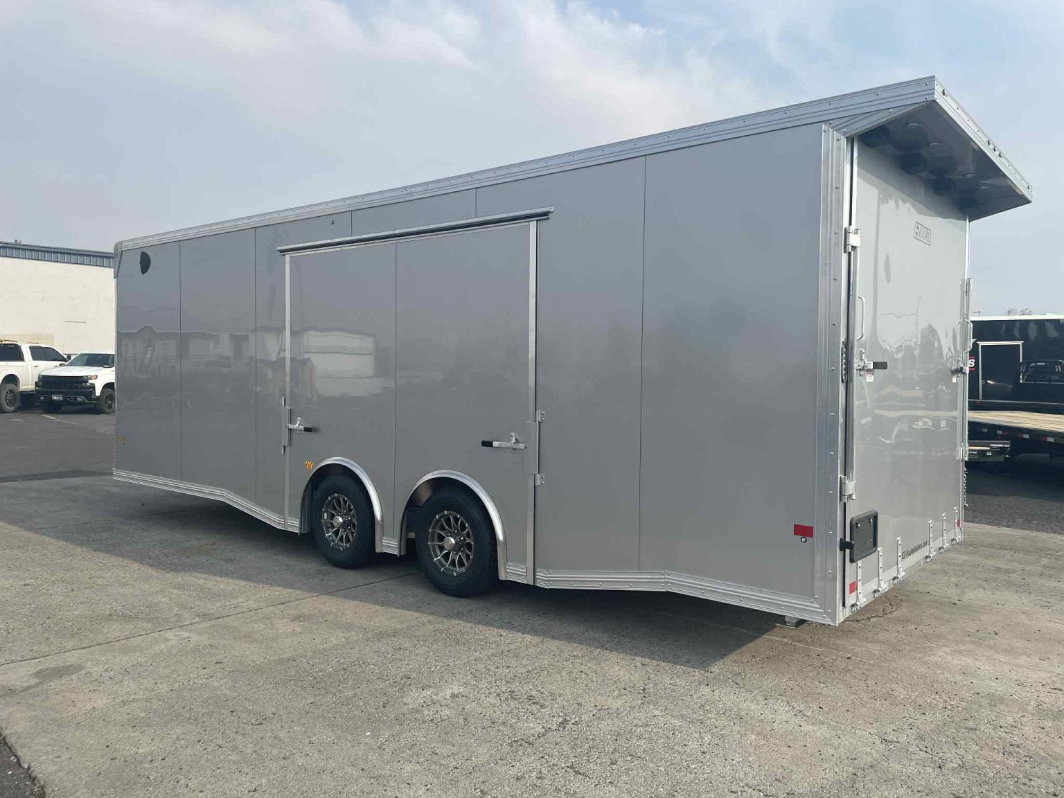 2026 Alcom 8.5 x 24 EZ Hauler Enclosed Trailer **3″ Extra Height ...